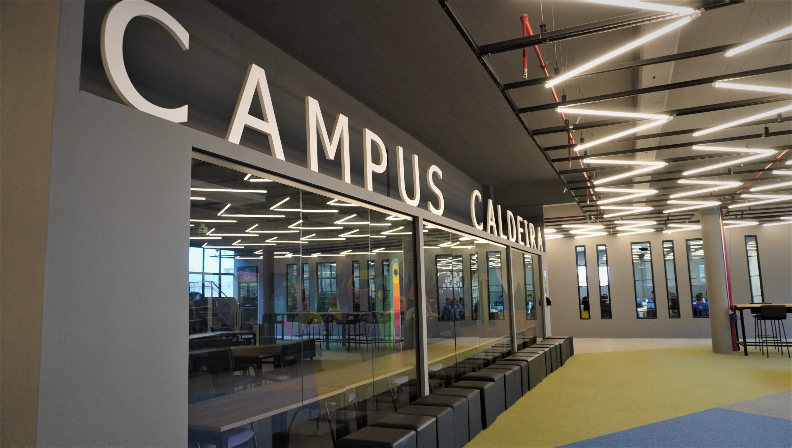 Revista Ensino Superior | Conexão radical com o mercado